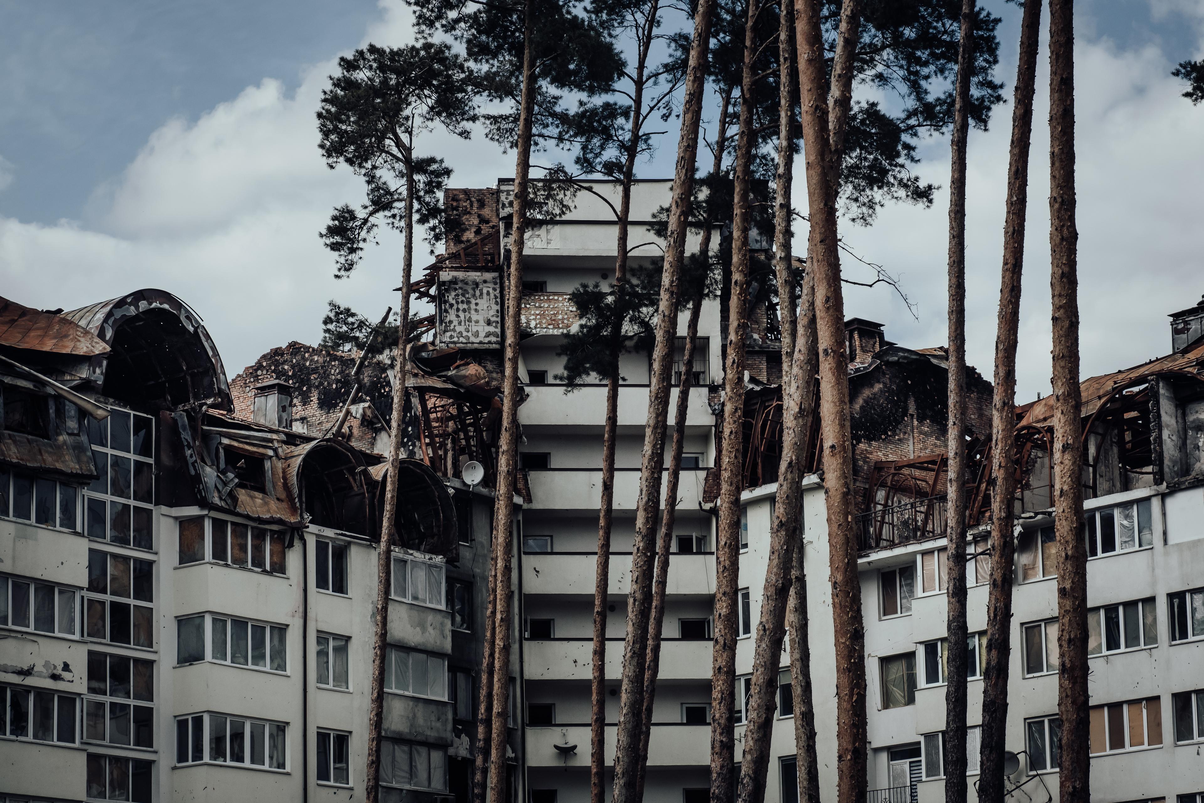 Irpine, ville symbole de la résistance ukrainienne, un an après sa libération