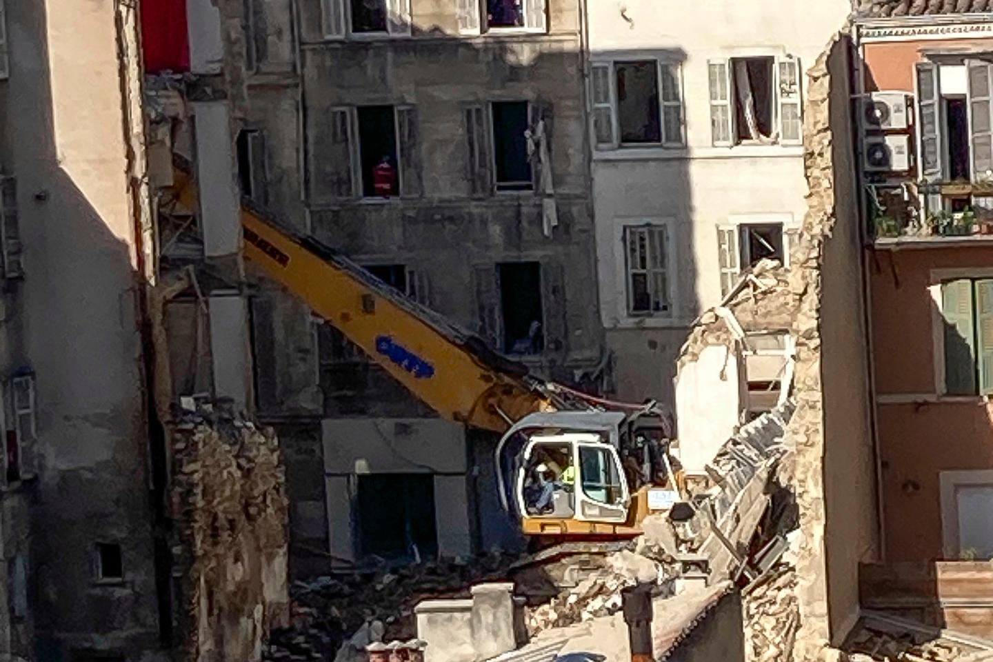 Death toll reaches six in Marseille building collapse