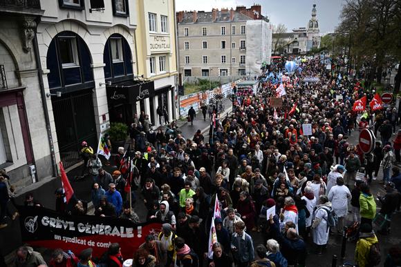 Manifestations du 13 avril en direct : « Le combat syndical contre la ... Manifestations du 13 avril en direct : « Le combat syndical contre la ...