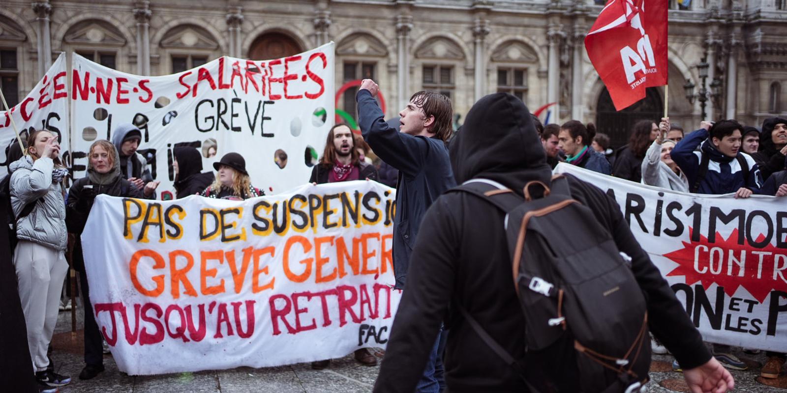 Retraites En Direct Lavis Du Conseil Constitutionnel Attendu Vers