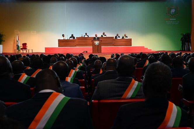 Alassane Ouattara fait briller son bilan et ses ministres devant le Congrès ivoirien