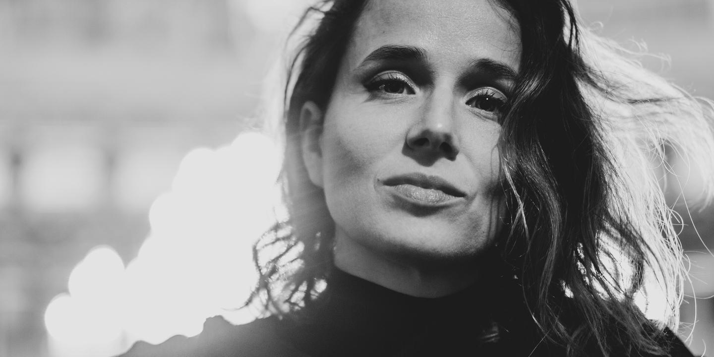 Albane Carrère, le chant lyrique à la lumière du cinéma