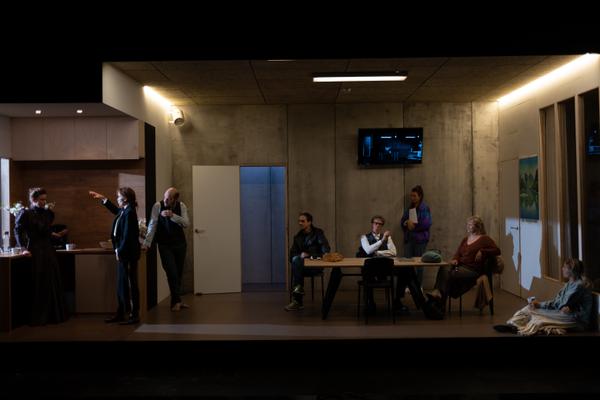 « Hedda », un Ibsen qui se perd au Théâtre de l’Odéon