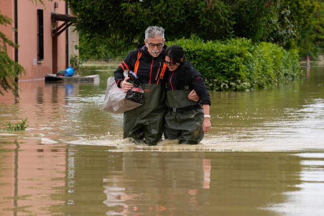 Italy: Violent floods displace more than 36,000 people