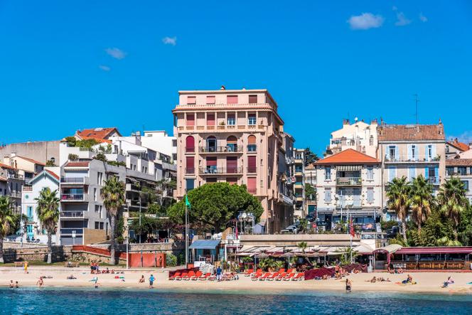 How the French Riviera came to be known as the Côte d'Azur