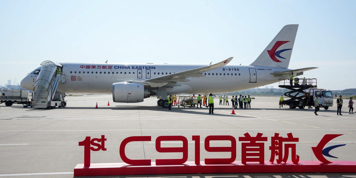 Le C919, premier avion de ligne produit en Chine, a décollé pour son premier vol commercial