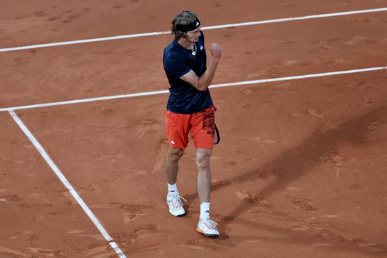 Roland-Garros 2023 : qualifié pour les huitièmes de finale, Alexander Zverev retrouve des ...