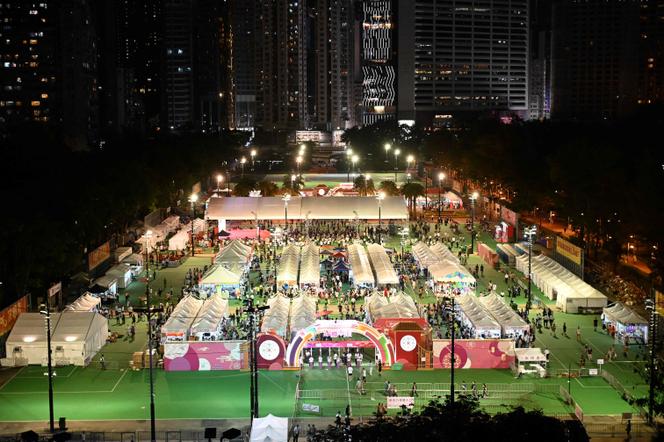 Hong Kong Police Detain Activists On Tiananmen Anniversary