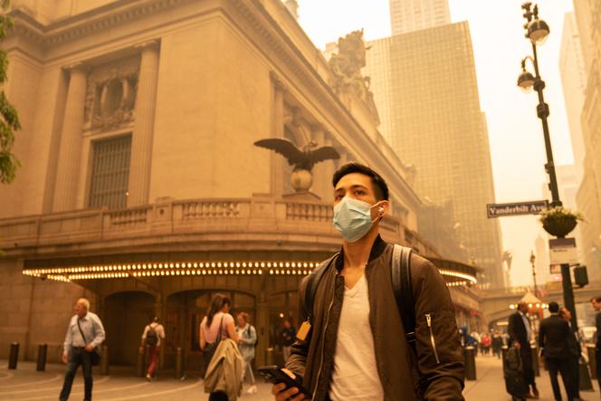 In pictures: New York under a haze of wildfire smoke