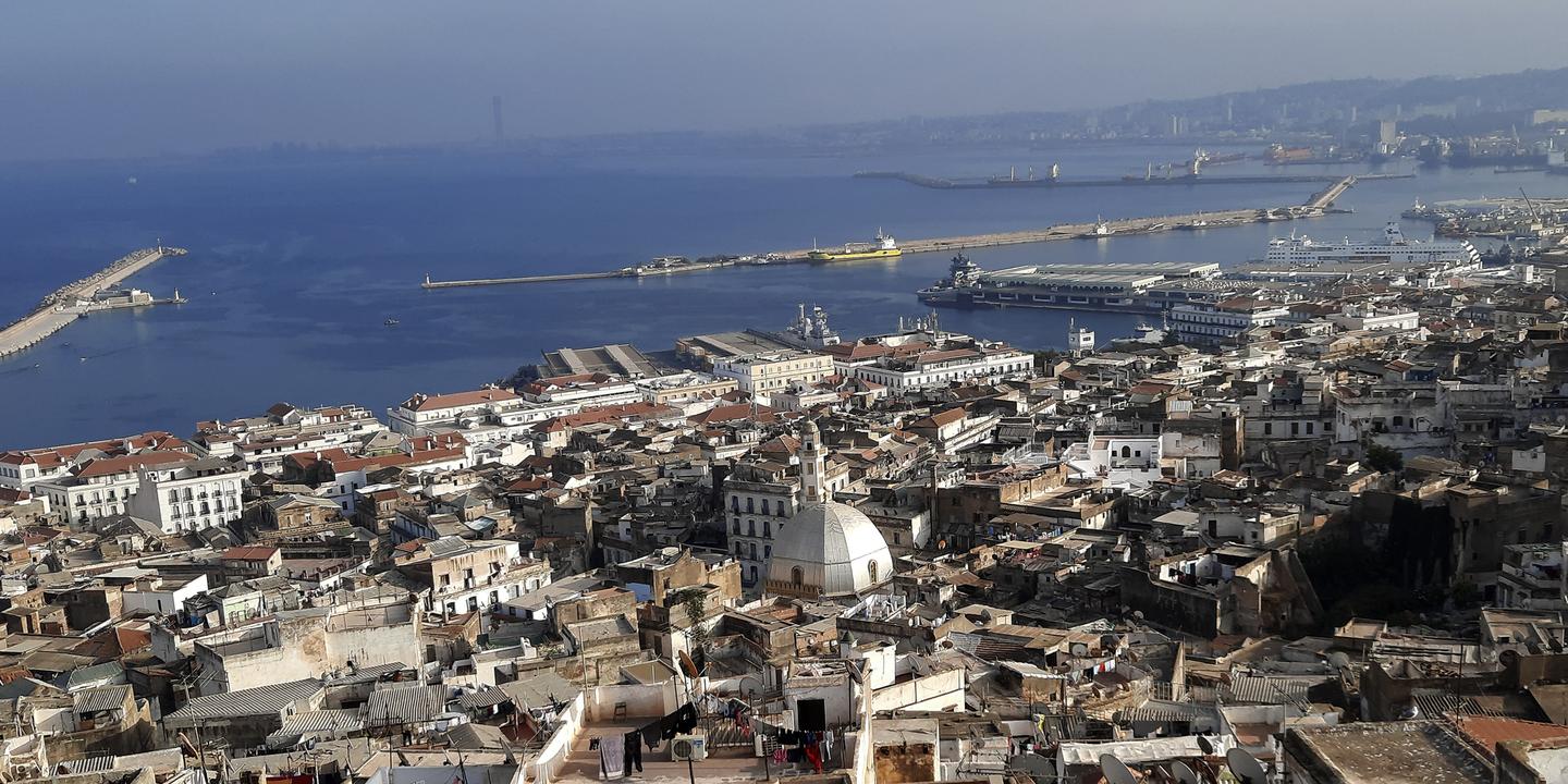 Algérie : la pluie est tombée après des mois de sécheresse, causant d ...