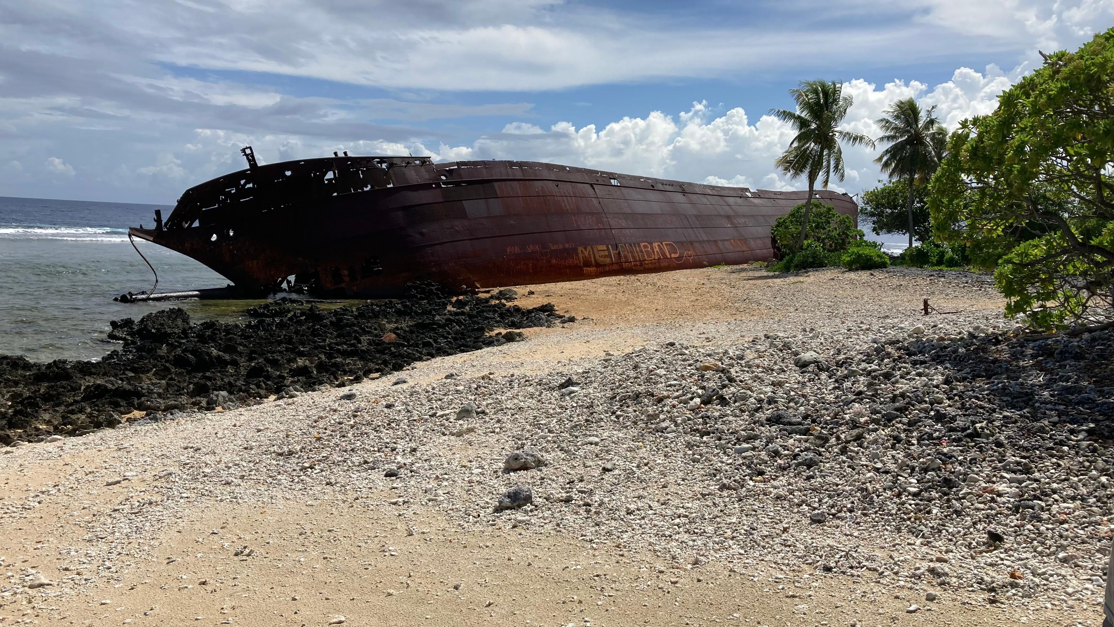 Staving off extinction in French Polynesia