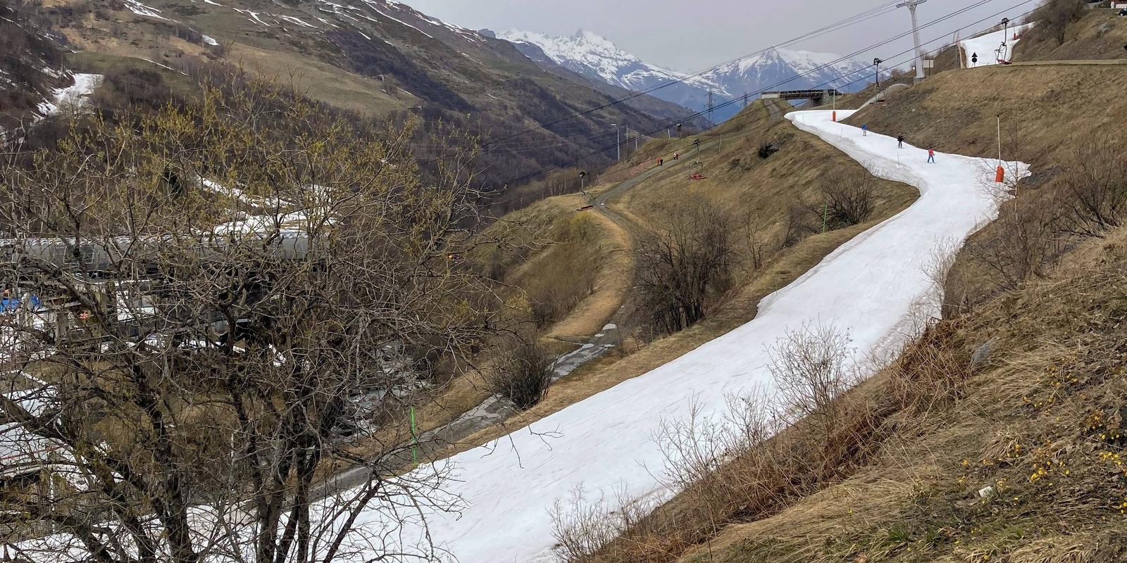 Avec le réchauffement climatique, « la taille des domaines skiables va ...