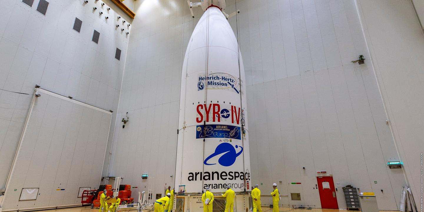 Programme spatial Ariane : du succès d’Ariane-5 aux incertitudes d’Ariane-6