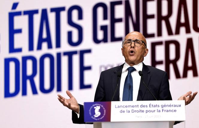 Pour le lancement de ses états généraux, LR roule à droite et tape sur ...