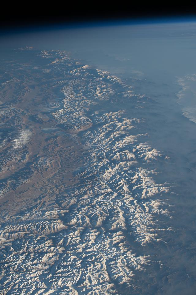 La grande majorité des glaciers de l’Himalaya pourrait disparaître avec ...