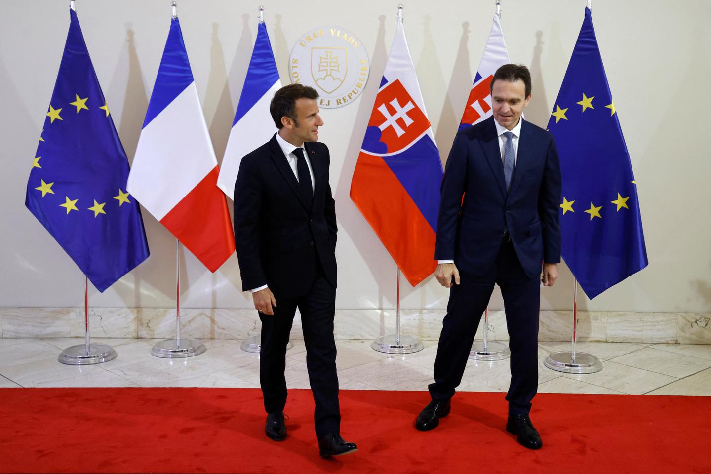 Central Europe and NATO: Macron's double diplomatic shift