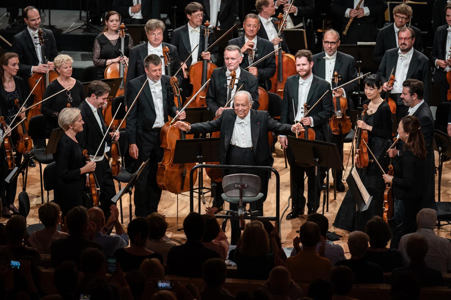 Le chef d’orchestre Zubin Mehta et le Philharmonique de Berlin fêtent ...