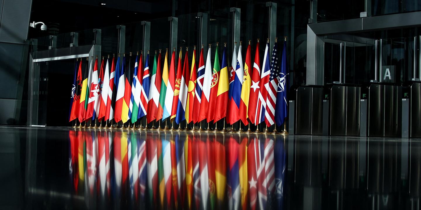 'Between the EU and the US, the two pillars of NATO, the power gap is ...