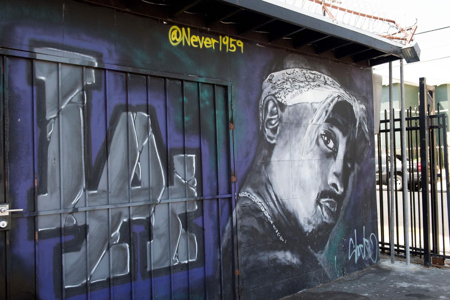 Tupac Shakur's long-unsolved murder case reopened