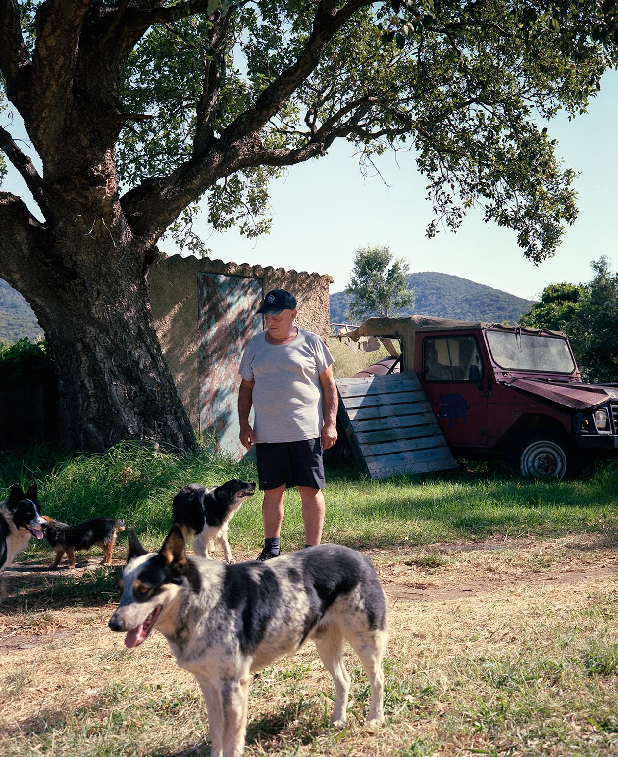 L’affaire des boues rouges, une histoire corse : « Les vieux pêcheurs ...