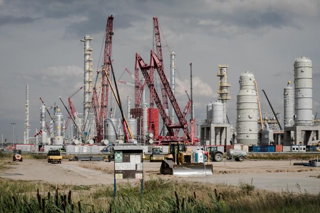 A Polish refinery highlights the government's contradictions on ...