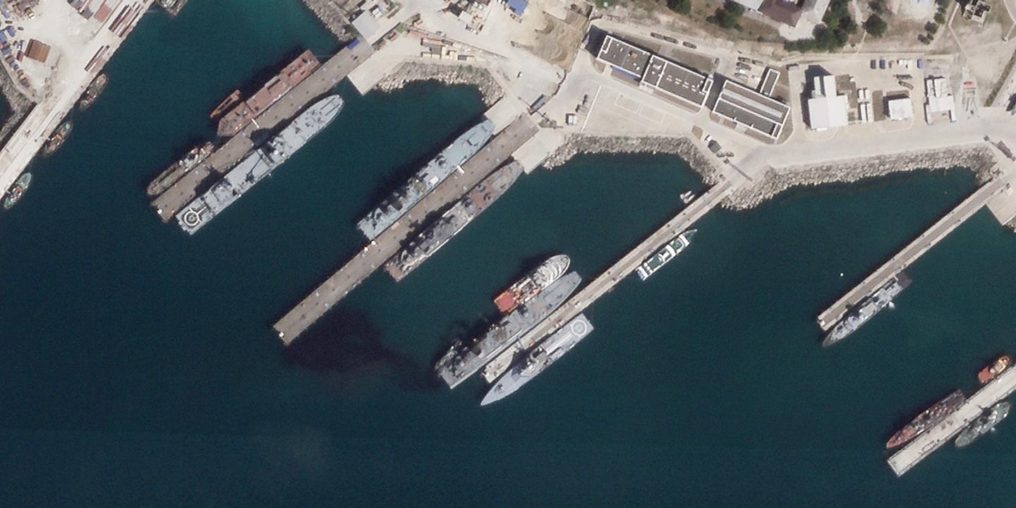 Guerre en Ukraine : six ports russes en mer Noire qualifiés de zones à ...