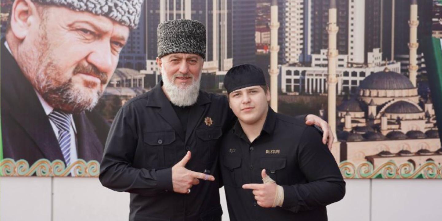 En Tchétchénie, le fils de Ramzan Kadyrov encensé pour avoir tabassé un ...