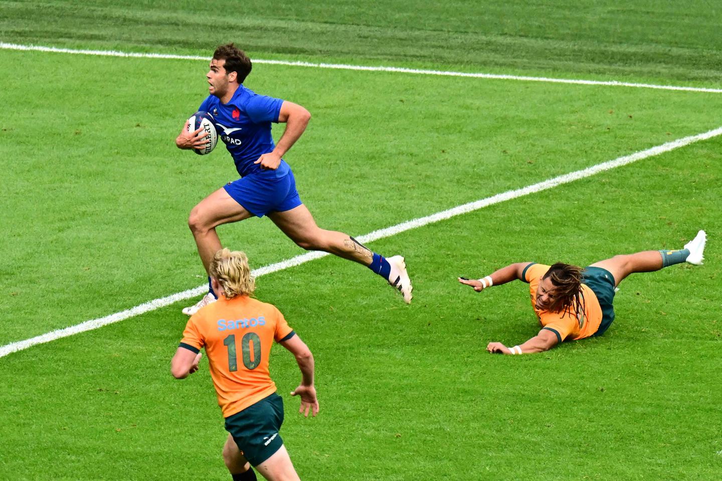 Vainqueurs de l’Australie, les Bleus prêts à « basculer dans un autre univers », celui de la ...