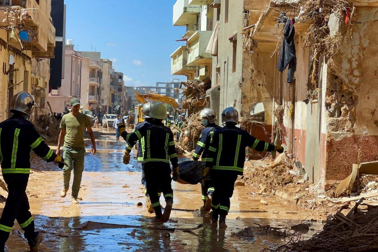Rescue teams race to recover bodies in Libya as flooding killed at ...