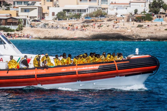 Migrant surge doubles population of Italian island of Lampedusa