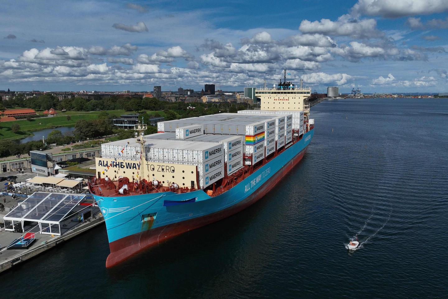 Le « Laura-Maersk », premier navire au biométhanol et symbole de la ...