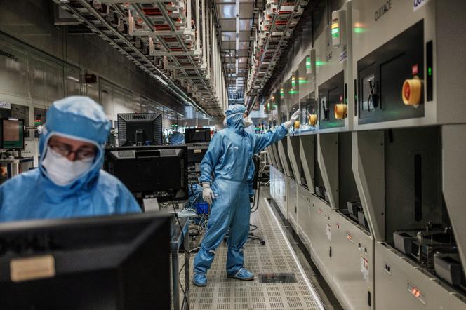 Semi-conducteurs : Soitec ouvre une quatrième usine près de Grenoble ...