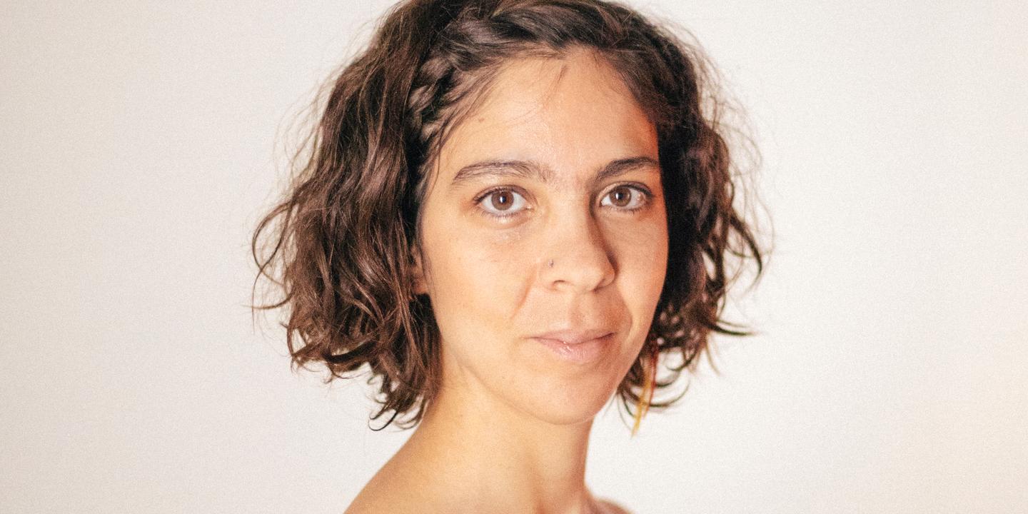 La chanteuse Oriane Lacaille donne voix à de gracieuses vibrations créoles