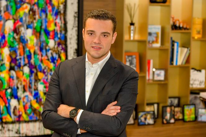 Frédéric Merlin, le réanimateur de centres commerciaux en détresse, s ...