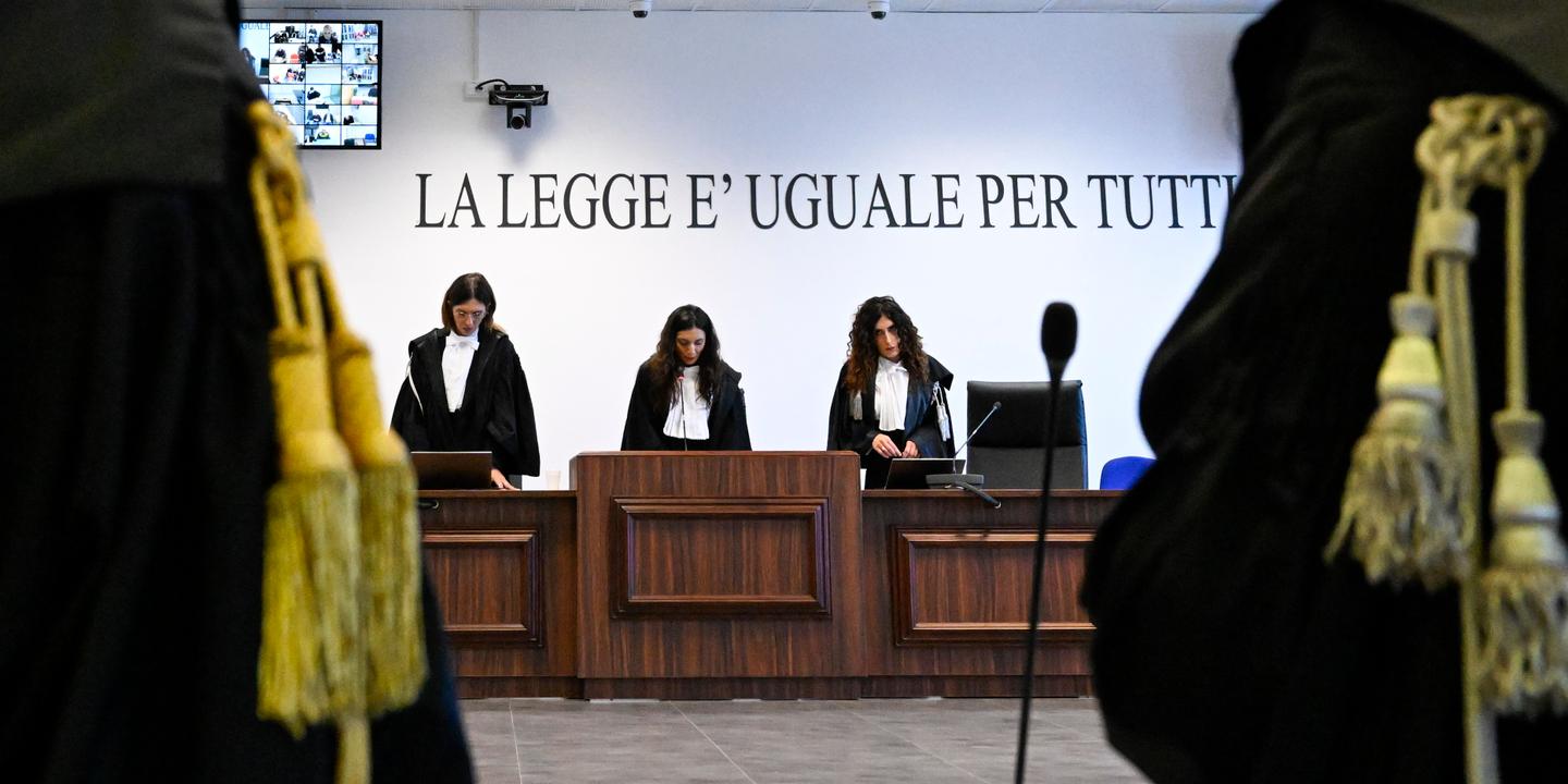 Hundreds convicted in historic Italian mafia trial