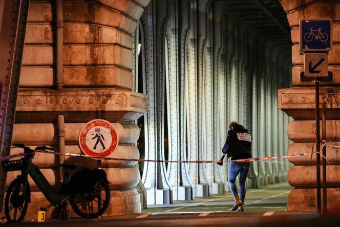 Attentat à Paris Gérald Darmanin Dénonce « Un Ratage Dans Le Suivi
