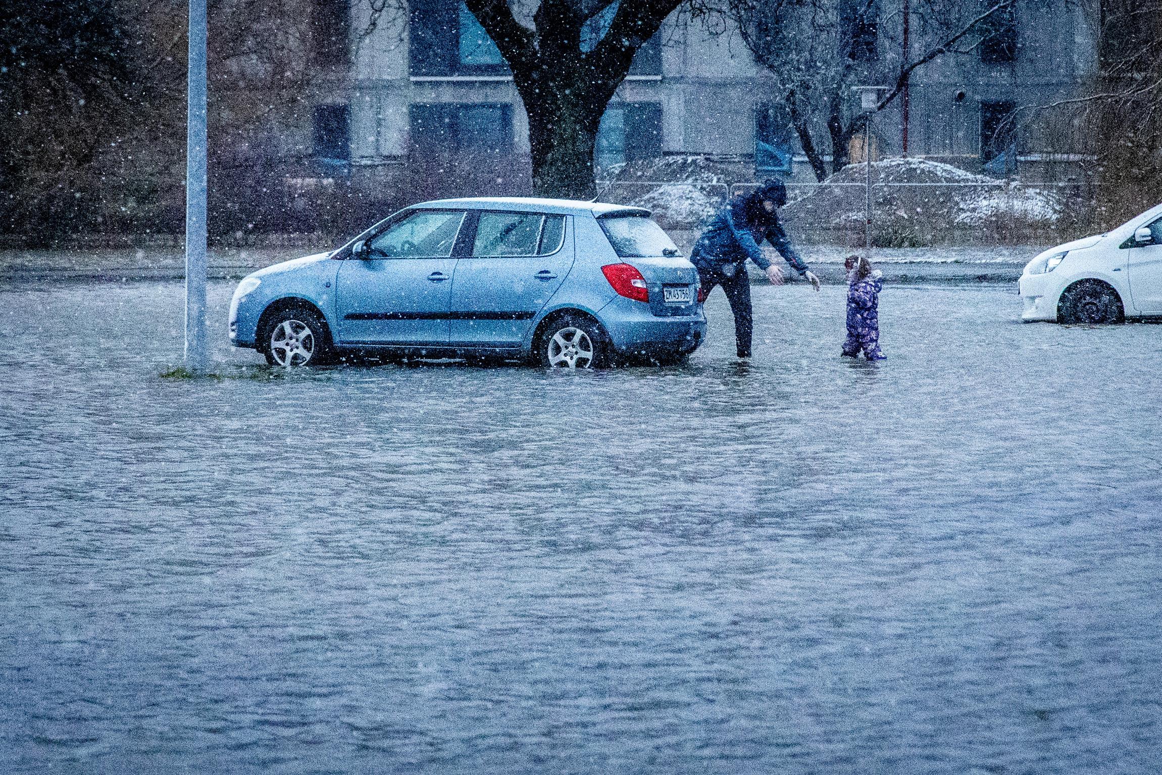 After repeated flooding, Denmark acknowledges its vulnerability to ...