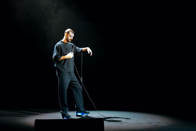 « Ô dedans », sur Canal+ : Roman Frayssinet cogite à voix haute, sans ...