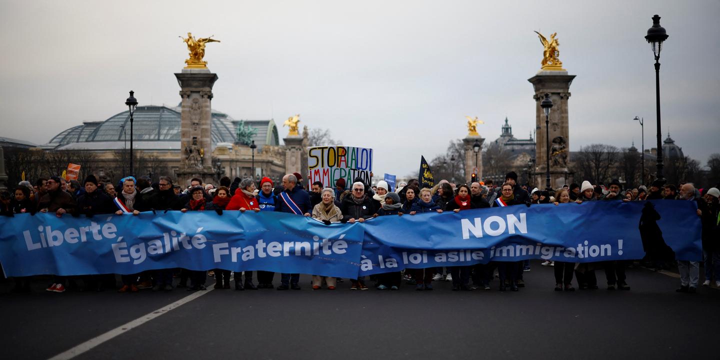 France received record number of asylum requests in 2023