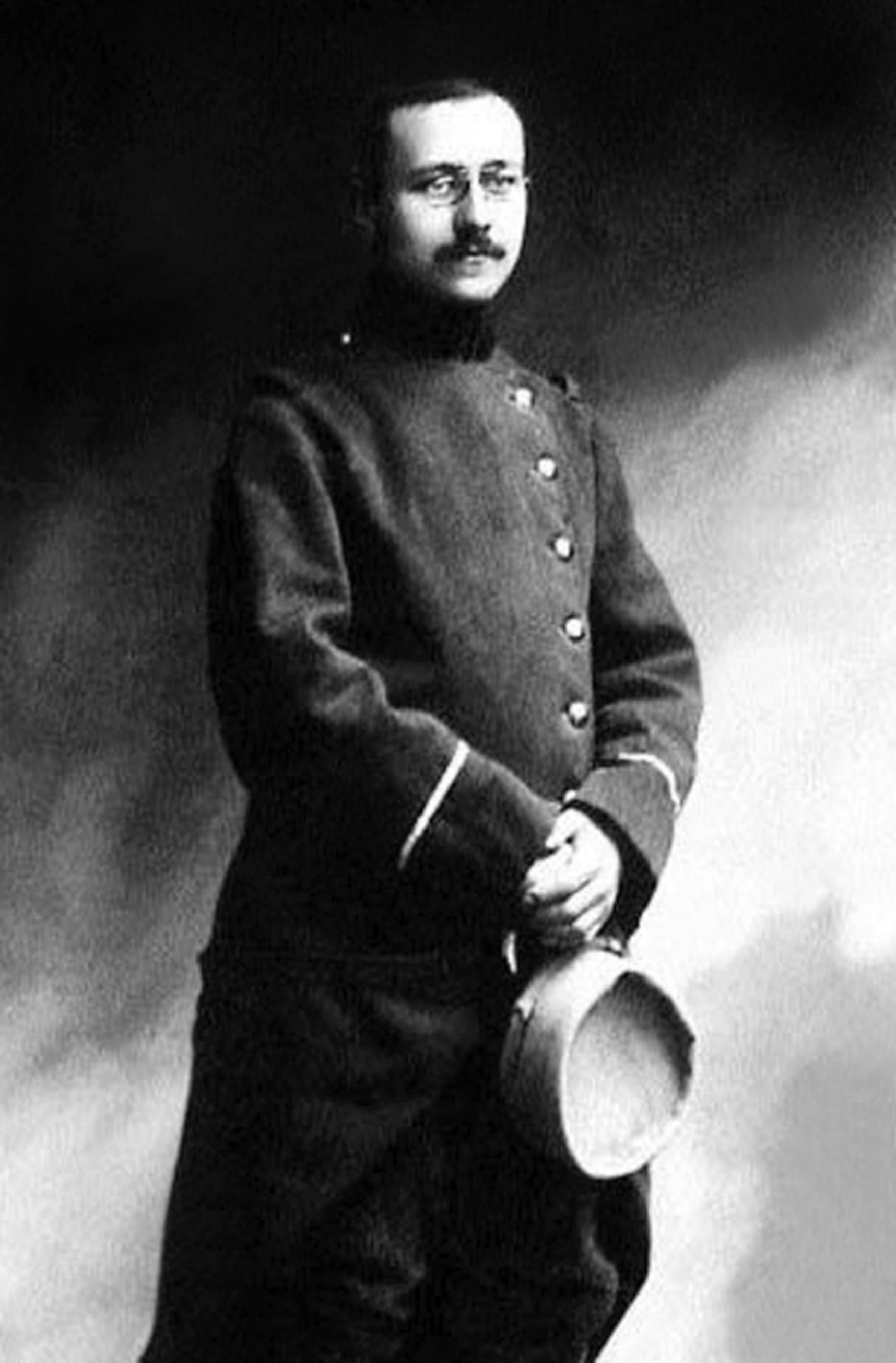 Fired for being Jewish, executed for being a resistant: Marc Bloch's ...