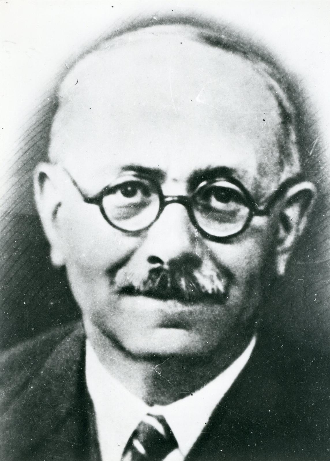 Fired for being Jewish, executed for being a resistant: Marc Bloch's ...