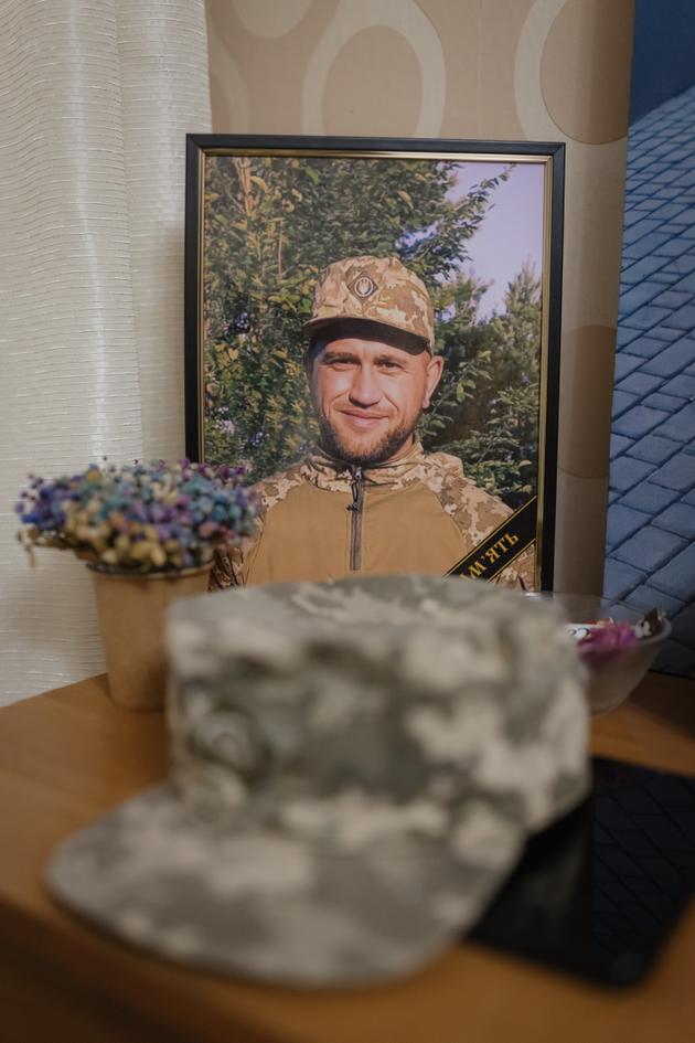 Ukraine's war widows: 'None of us was prepared to pay such a high price ...