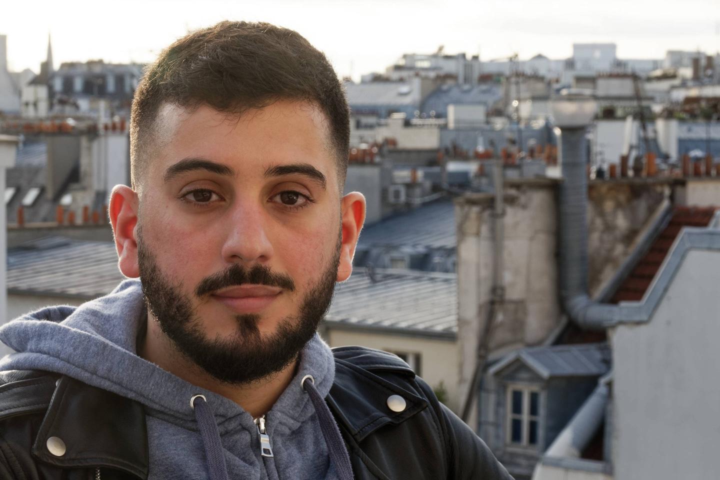 Le combat de Lyes Louffok, porte-voix des enfants placés