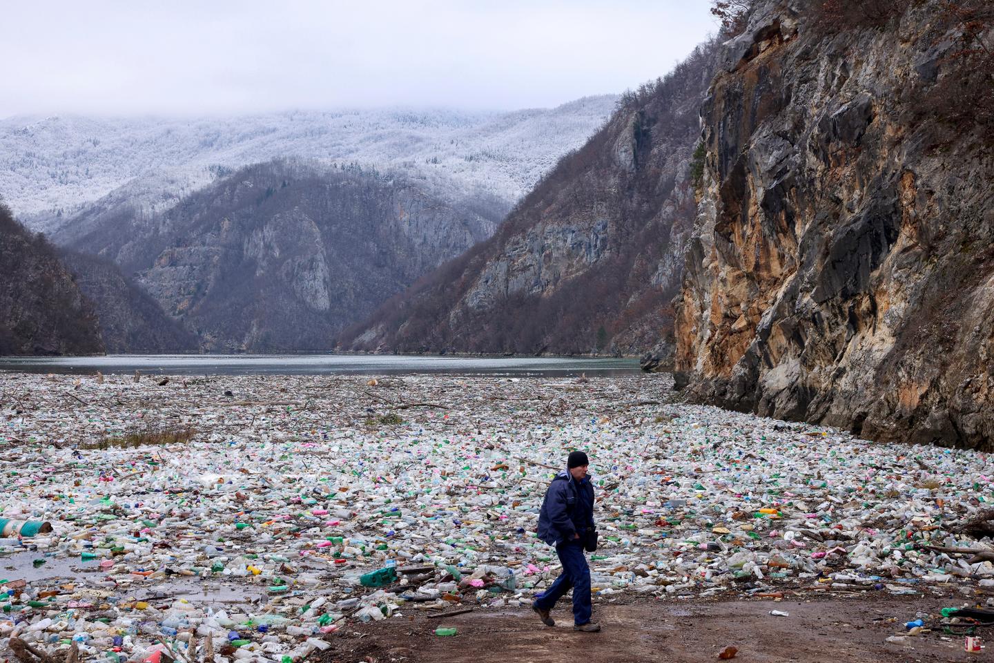 UN warns of dire effects of rising global waste creation