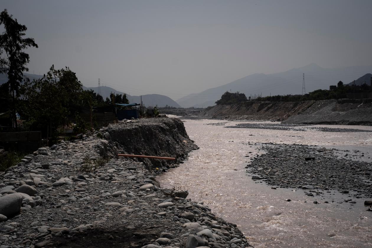 Peru's capital hit by widespread water crisis