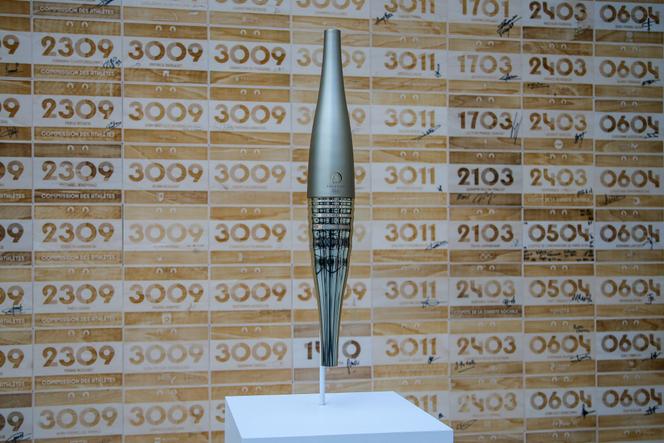 Paris 2024 : la fabrication de la torche olympique rallume la flamme d ...