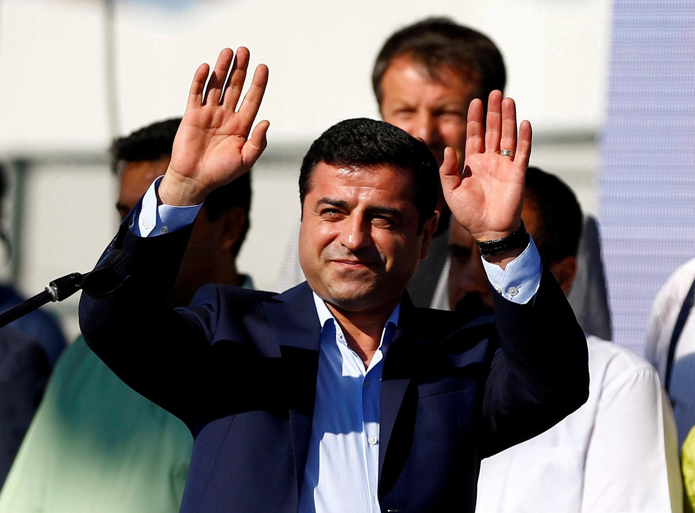 Turquie : le chef de file kurde Selahattin Demirtas condamné à quarante ...