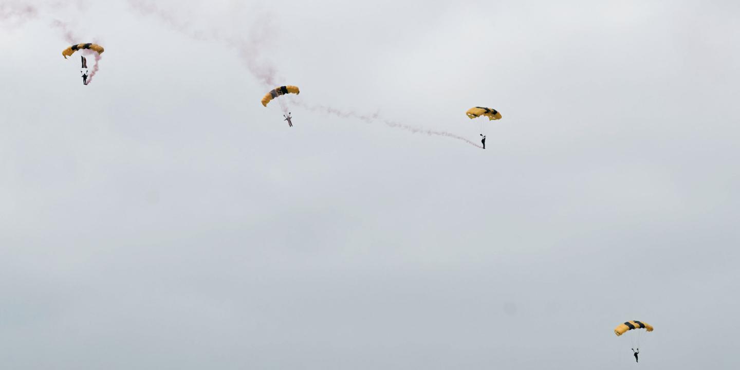 D-Day 80th anniversary week kicks off with mass parachute jump over ...