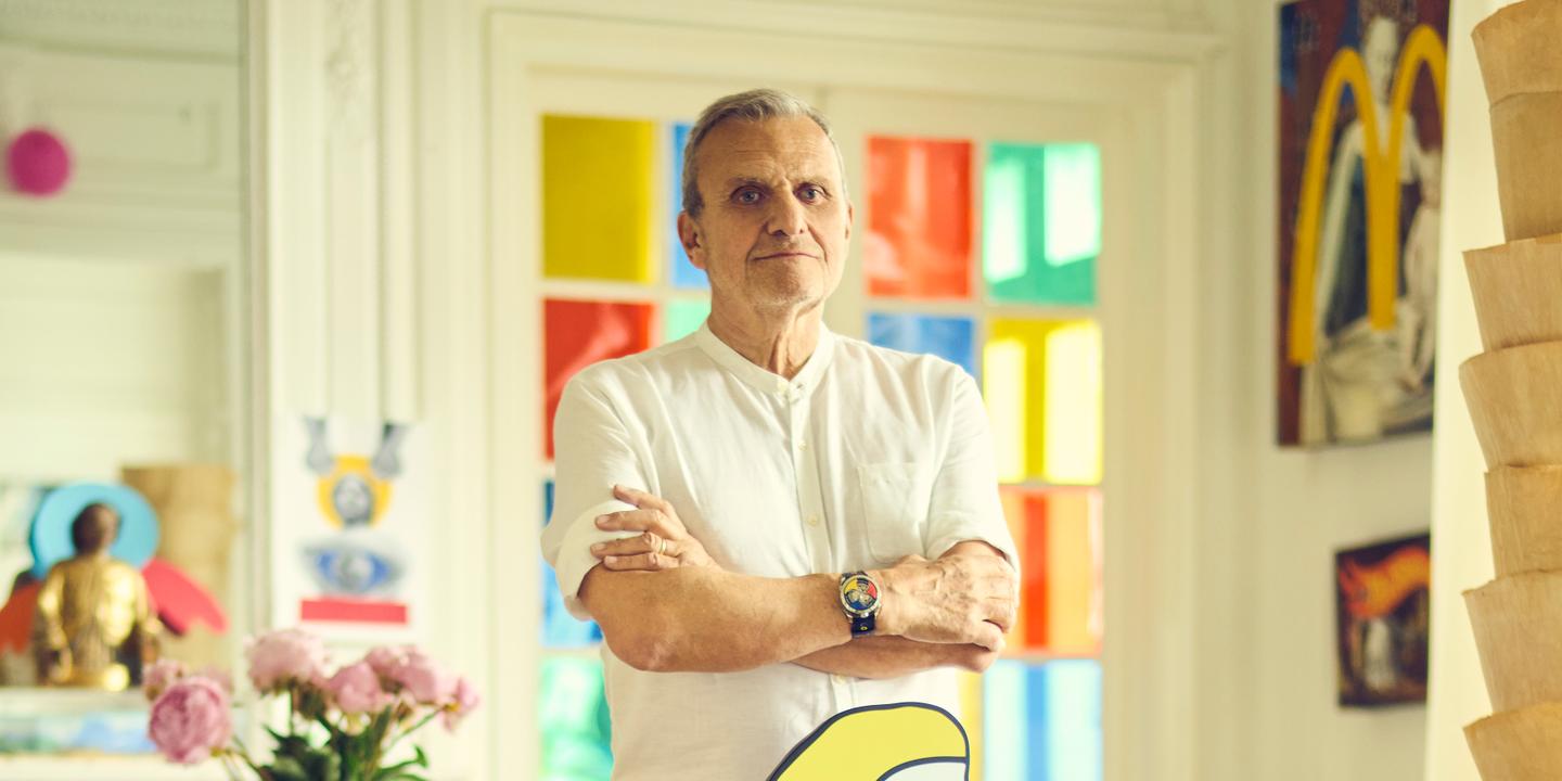 Dans l’atelier de… Jean-Charles de Castelbajac, créateur haut en couleur