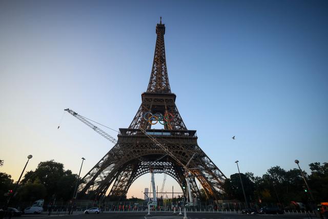 Paris 2024: Olympics organizers unveil Olympic rings mounted on Eiffel ...